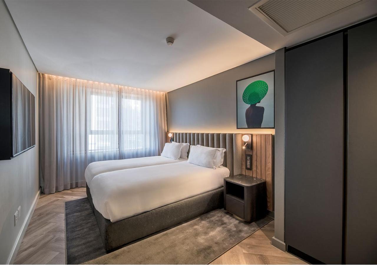 THE ROCKEFELLER HOTEL BY NEWMARK CAPE TOWN